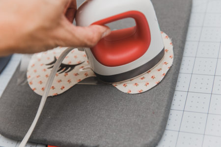 Quilted DIY Rice Bag + Sleep Mask with Cricut + EasyPress Mini - Sew ...