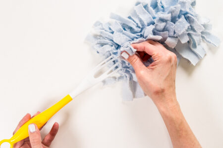 Reusable Swiffer Duster Cloths Tutorial - Sew Much Ado
